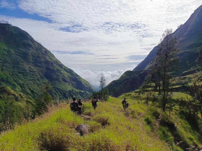Sembalun,Torean Or Senaru : 3D/2N Mount Rinjani Summit Trek - The Experience on the Ground