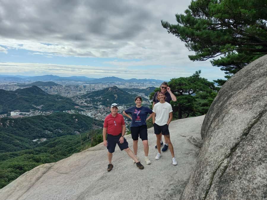 Seoul: Bukhansan Mountain Hiking Tour - 6 Hours - What to Expect on the Hike