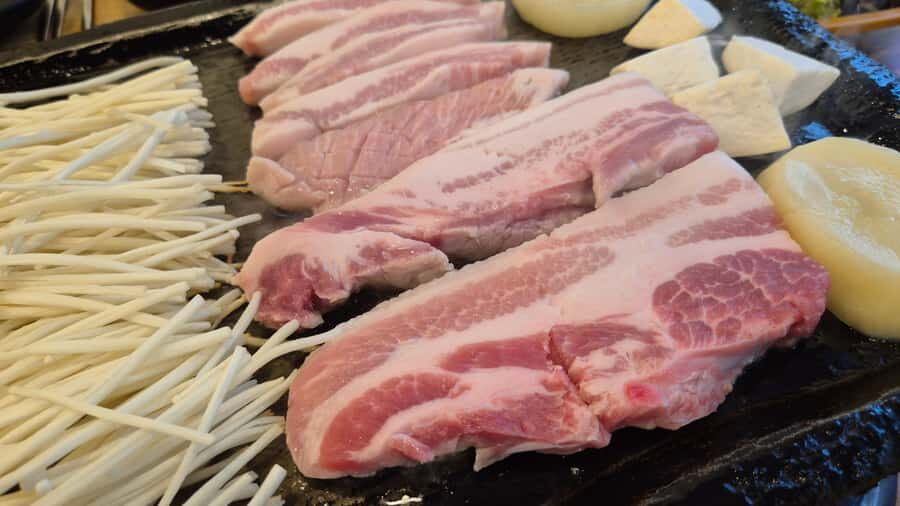 Seoul Korean BBQ & Traditional Drinking Culture Experience - What You Can Expect Throughout