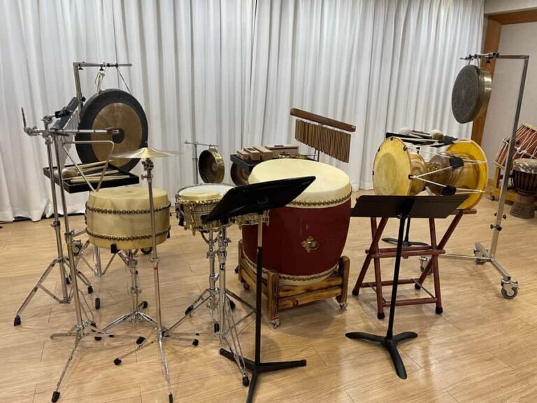 Seoul: Korean Traditional Drum Workshop & Live Performance - Key Points