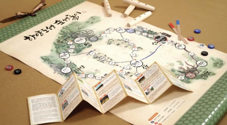 Seoul: Korean Traditional Games & Host's Original Night - Why This Tour Works for Different Travelers