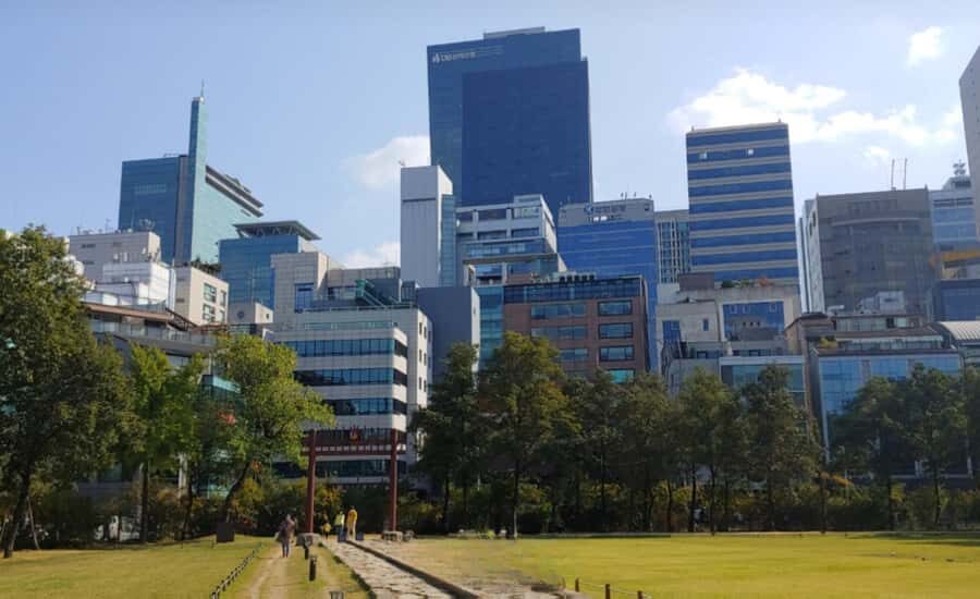 Seoul: Private Guided Tour to Royal Tombs, Temples, and More - Final Thoughts