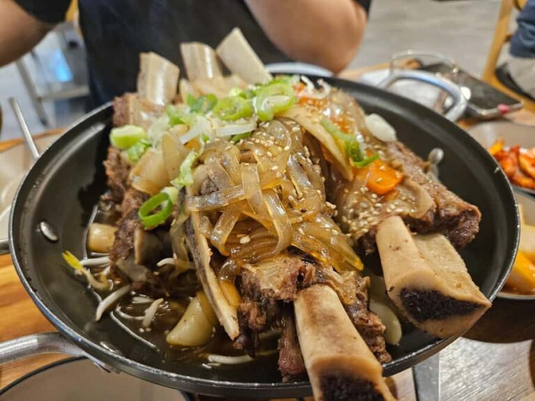 Seoul: Street Food, Shopping, and Night Views Tour - Who Will Love This Tour?