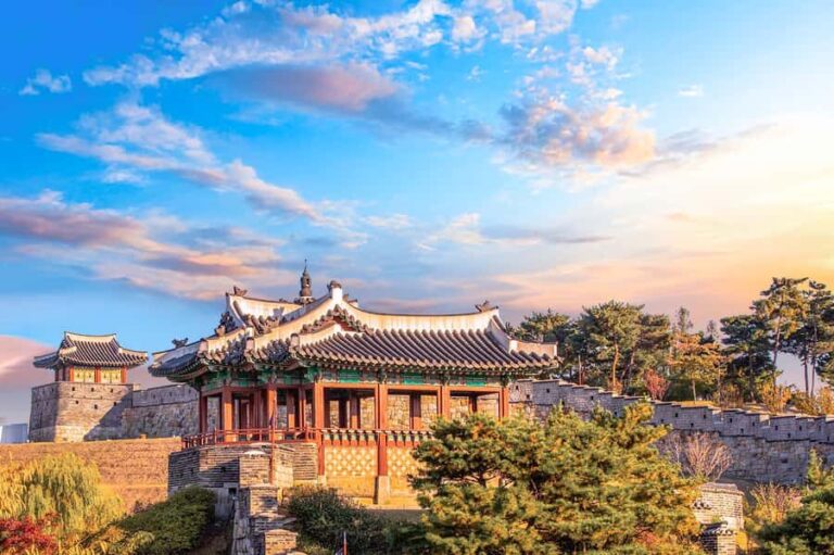 Seoul: Suwon Hwaseong Fortress, Starfield Library & Temple - Practical Details and Value