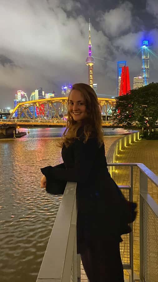 Shanghai Customized tour with local guide and 7seats car - What to Expect on Your Customized Shanghai Tour