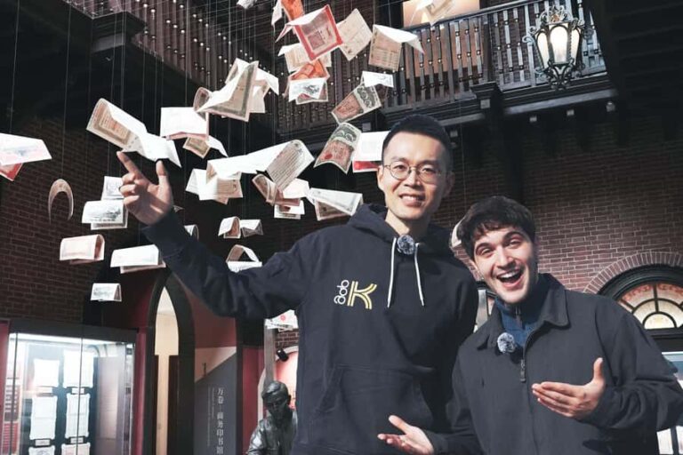 Shanghai: Finance tour a history stroll along the Bund - Who Should Consider This Tour?