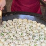 Shanghai Guide take you to eat at hidden street food restaurants. - Who Should Consider This Tour