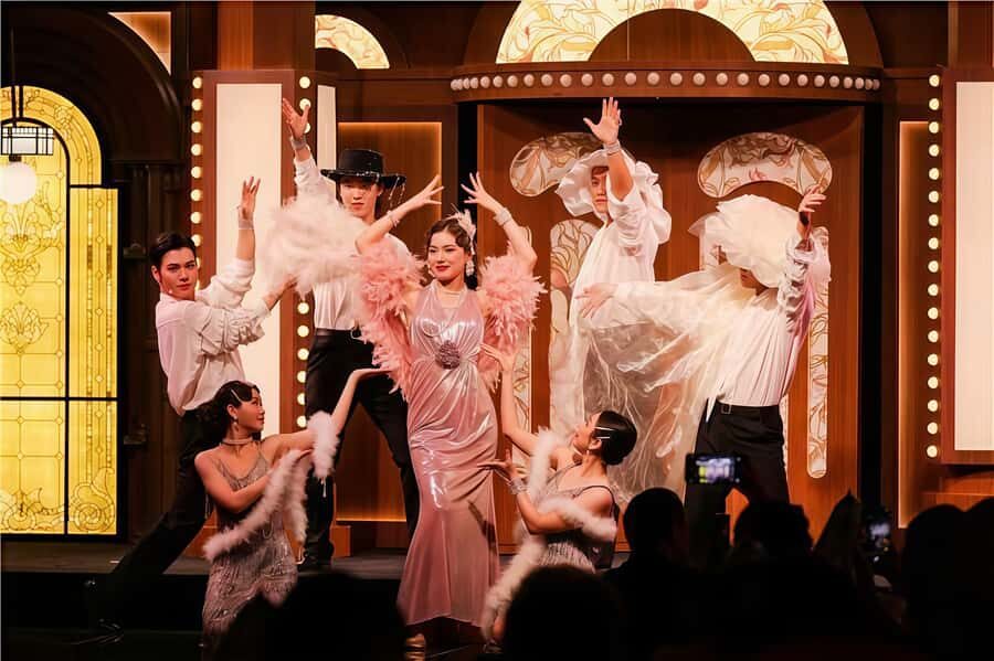 Shanghai: Immersive Republican Era Dinner Experience & Show - Who Will Love This Experience?