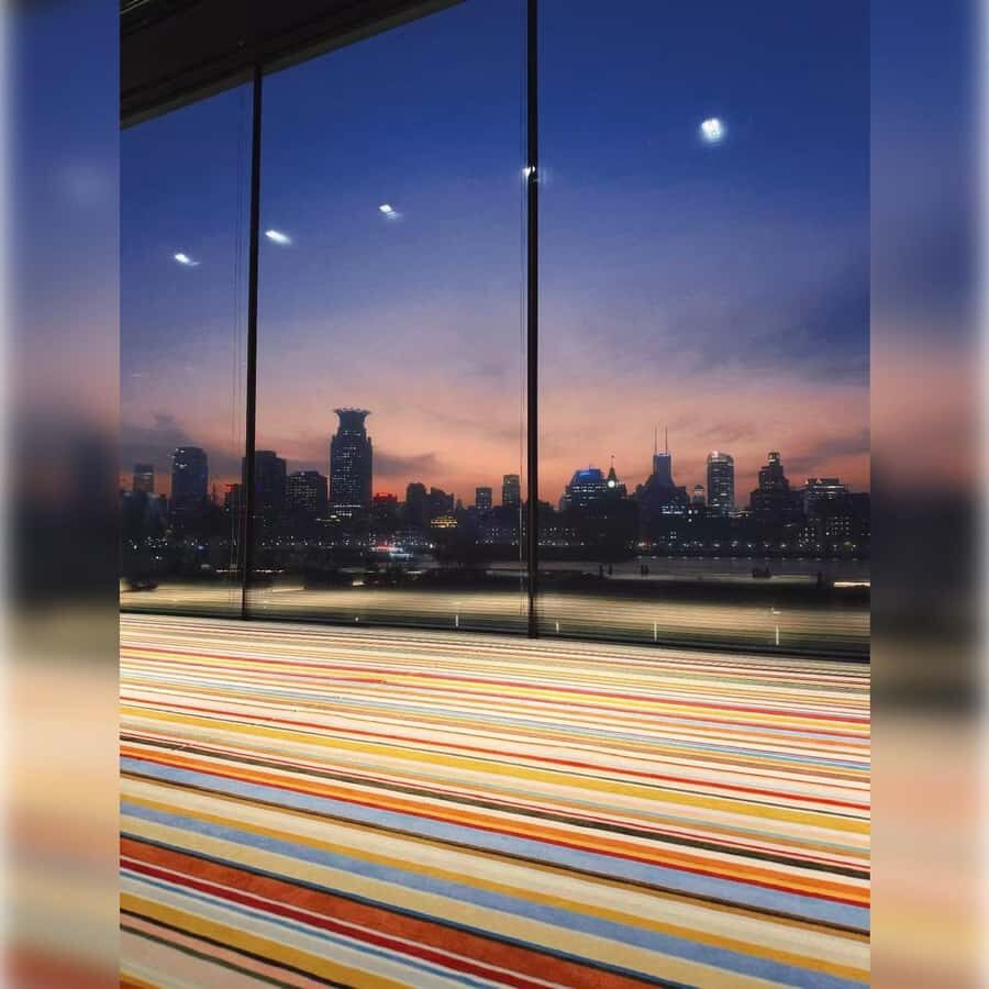 Shanghai: Night Tour from Art Museum to Huangpu River Cruise - Why This Tour Works