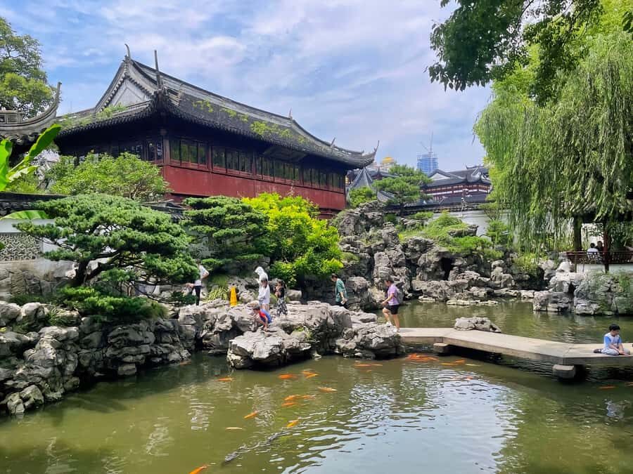 Shanghai: Private Yu Garden 1.5 Hour In-depth Guided Tour - The Highlights in Detail