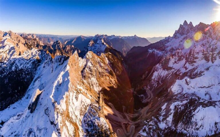 Shangri-La: Balagezong Scenic Area Private Tour - What Does the Experience Offer in Terms of Value?