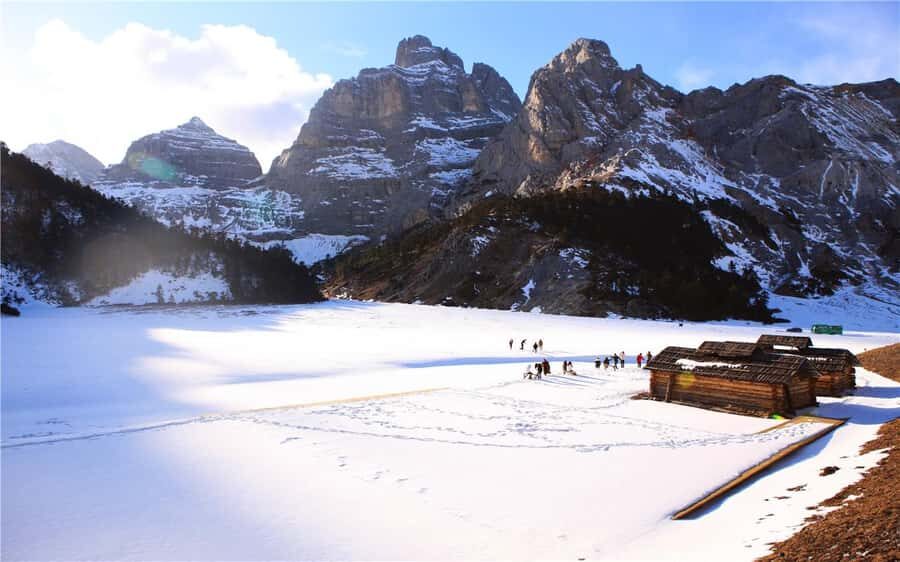 Shangri-La: Private Customizable Tour - Exploring Pudacuo National Park