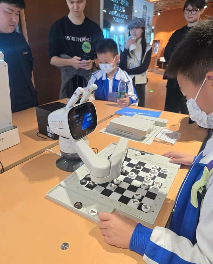 Shenzhen: Full-Day City Bike Tour for Tech & History lovers - Who Will Love This Tour?