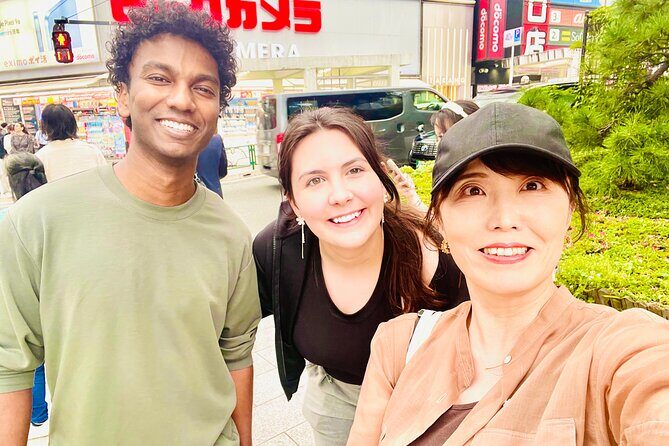 Shinjuku Trend Tour w/ Stylist: Anime, K-Fashion & Vintage - Real Traveler Experiences