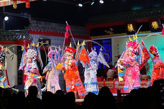 Sichuan Opera Show ShufengYayun and Covered Bowl Tea in Chengdu - Who Will Love This Tour?
