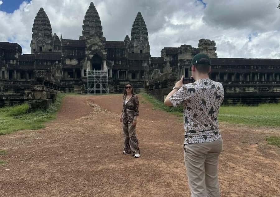 Siem Reap: 4-Day Angkor Wat, Temples, and Villages Tour - Authentic Encounters at Floating Villages