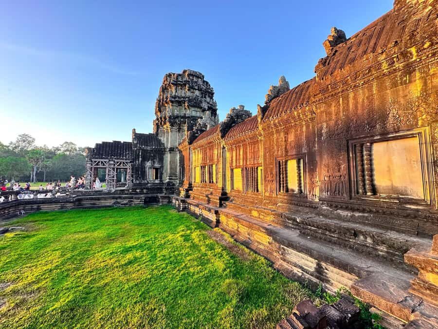 Siem Reap PM: Half-Day Angkor Wat & Ta Prohm by Vintage Jeep - Angkor Wat at Sunset: The Grand Finale