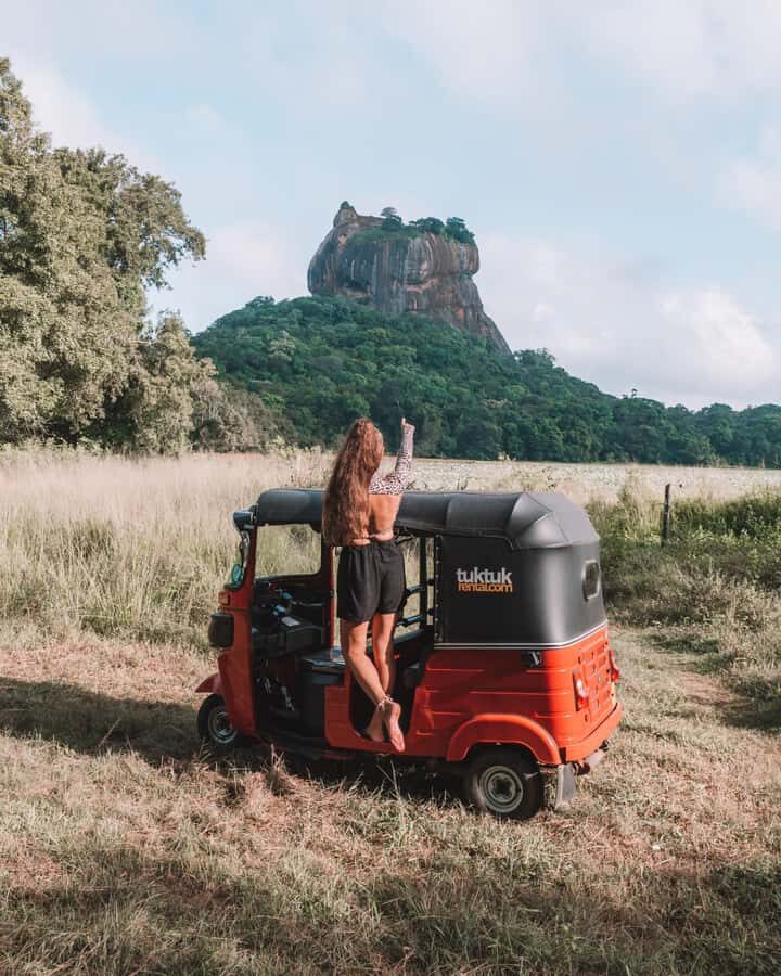 Sigiriya Rock Hike & Dambulla Tuk Tuk Day Tour - Why Travelers Love This Tour