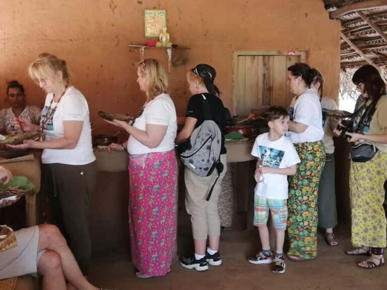 Sigiriya Rural Culture & Lake Crossing with Dimo Local Lunch - The Lake Crossing: A Peaceful Voyage