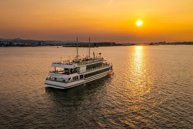 Signature Ha Long Bay day cruise with buffet lunch - Additional Features and Considerations