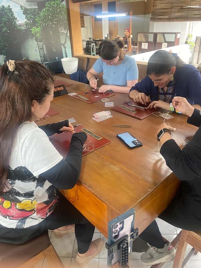 Silver Class in Yogyakarta With Activities And Optional Tour - The Itinerary: Beyond Making Jewelry