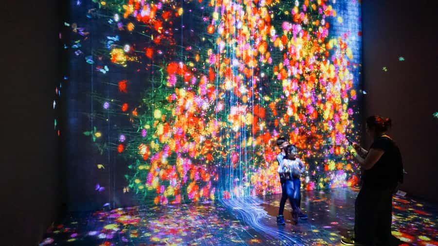 Singapore: ArtScience Museum® teamLab Future World - Who Will Love This Experience?