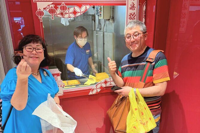 Singapore Chinatown Local Hawker Food Tour - The Guides and the Group Dynamic