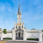 Singapore Civic District Landmarks and Views Tour - The Experience and Group Size