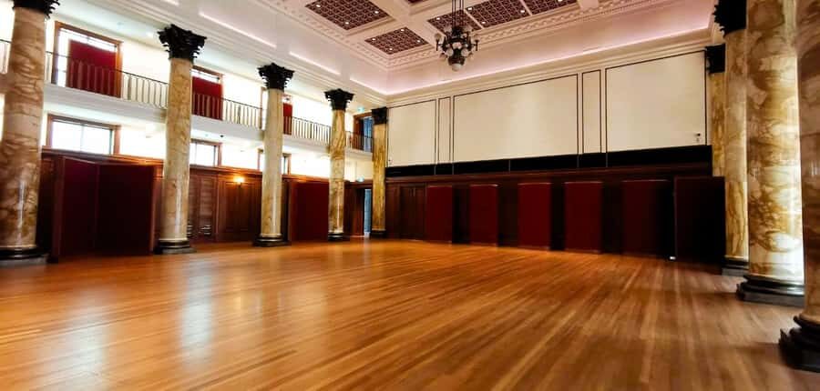 Singapore: Colonial Splendour Walking Tour with Lunch - In-Depth Breakdown of the Itinerary