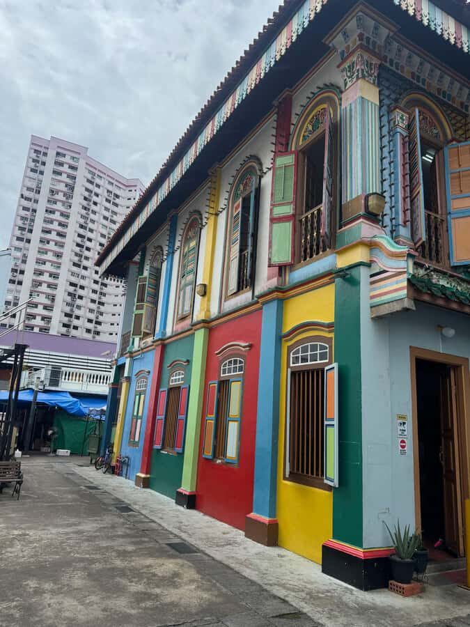 Singapore: Customized Private Cultural & UNESCO Food Tour - Authentic Food and Cultural Insights