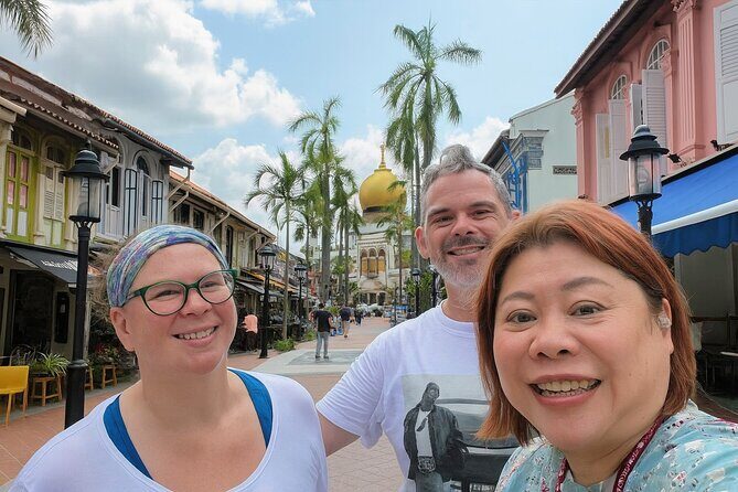 Singapore Customized Private Walking & Public Transport Tour - Detailed Breakdown of the Itinerary