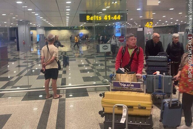 Singapore Private Transport Minibus 13 Seater - Why Choose This Private Minibus?