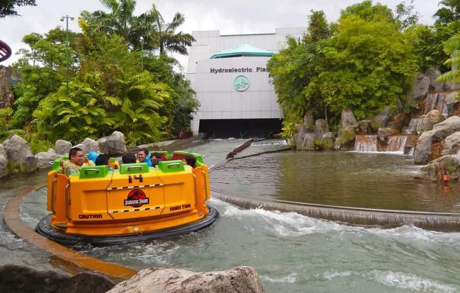 Singapore: Universal Studios Entry Ticket & Hotel Transfer - Why This Tour Works Well