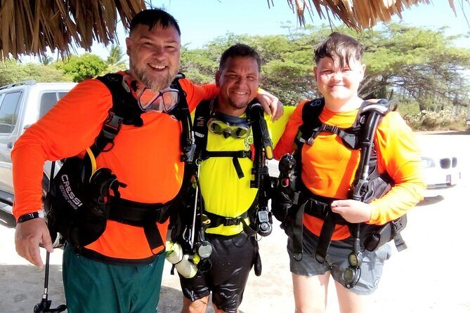 Small-Group Aruba Scuba Diving for Non-Certified Divers - The Value of the Experience