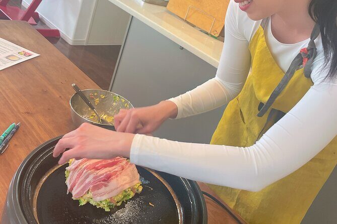 Small-Group Osaka-Style Okonomiyaki Cooking Class - Who Should Consider This Experience?
