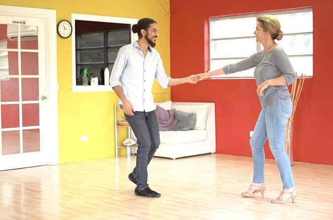 Social Dance Class with a Pro Instructor - What to Expect from the Class