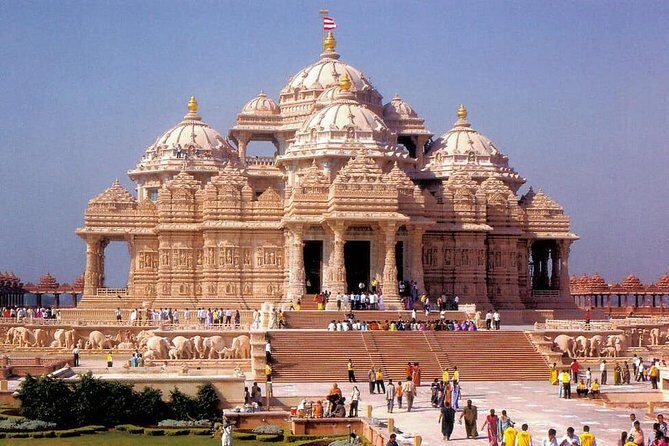 Spiritual Delhi Temples Full-Day Private Guided Tour - What It Means for You as a Traveler