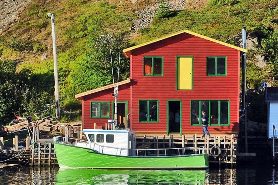 St. John's NL: Cape Spear & City Tour with Local Guide - What Sets This Tour Apart?