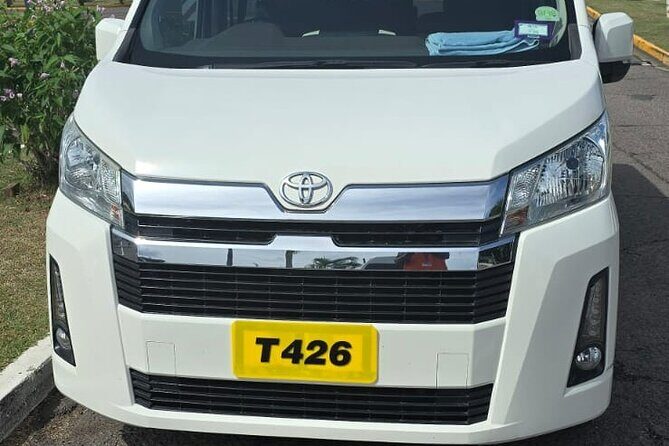 St Kitts & Nevis Airport Roundtrip Transfers - The Benefit of Shared Rides