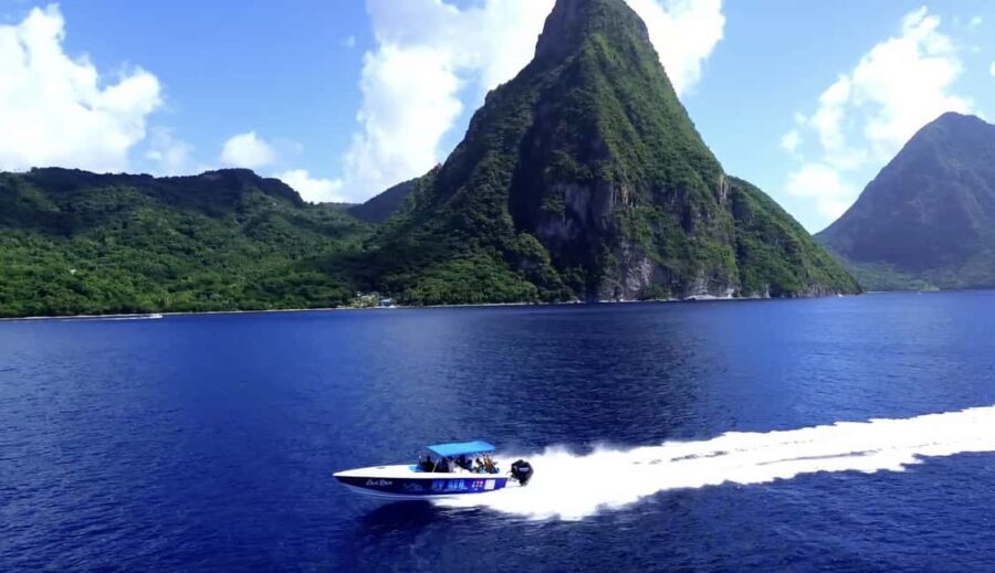 St. Lucia: Private Speedboat Instagram Tour with Drinks - Analyzing the Value