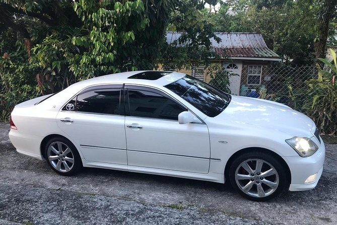 St Lucia Transportation- Eugene's Hewanorra Airport/ Hotel Transfer (UVF) - Flexibility and Stops