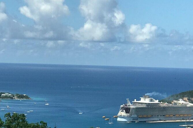 St. Thomas Sightseeing Tour with a Guide - The Guide Experience: Knowledge and Challenges