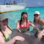 Stingray City Sandbar, Coral Gardens Snorkeling & Star Fish Point - Key Points