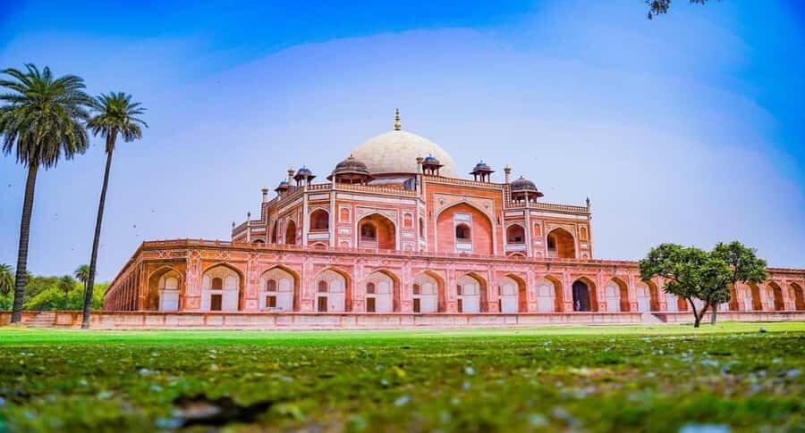 Stories of Delhi: Temples, Empires & Everyday Traditions - The Heart of Old Delhi: Jama Masjid & Chandni Chowk