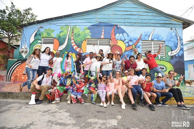 Street art walking tour in Santiago (art walk) - A Detailed Breakdown of the Itinerary