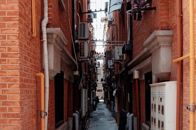 Strolling through Shanghai Former French Concession - Authenticity and Hidden Gems