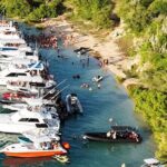 Sunday Boat Festival/Meet up with Djs, open bar & snacks - The Pros and Cons