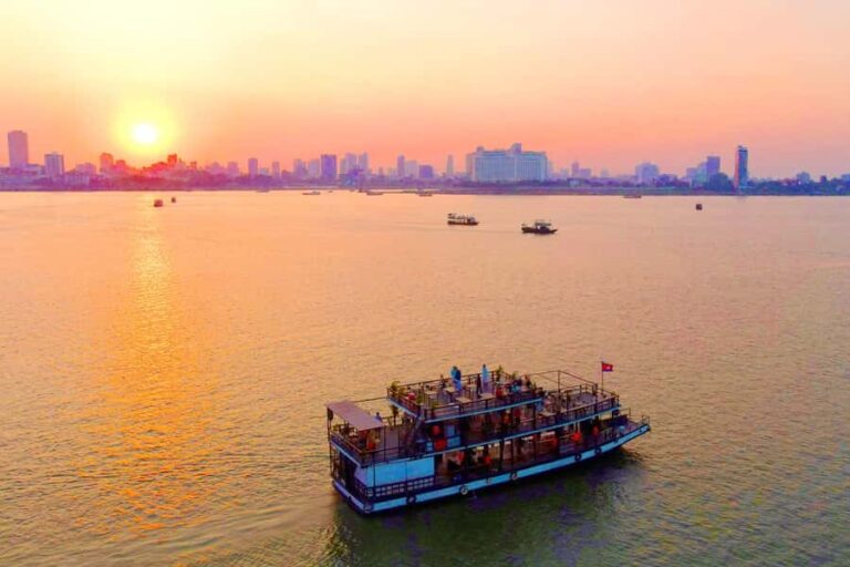 Sunset cruise with unlimited beer, soft drinks & tour guide - The Itinerary Breakdown