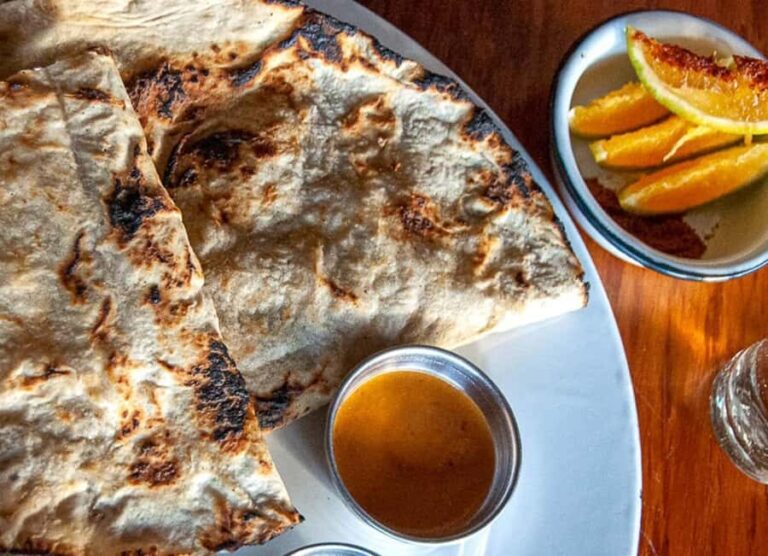 Sunset in Huatulco and pairing: Mezcal and Tlayuda - Exploring the Evening in Huatulco: What to Expect