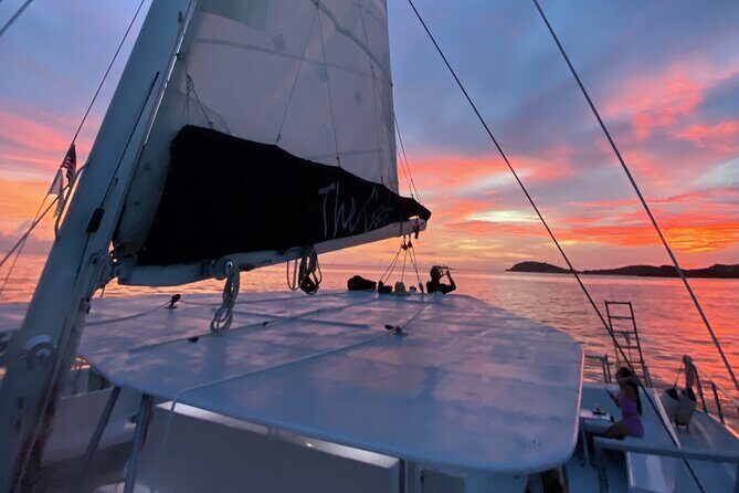 Sunset Sail with Cocktails and Appetizers - The Experience in Detail: What Sets It Apart